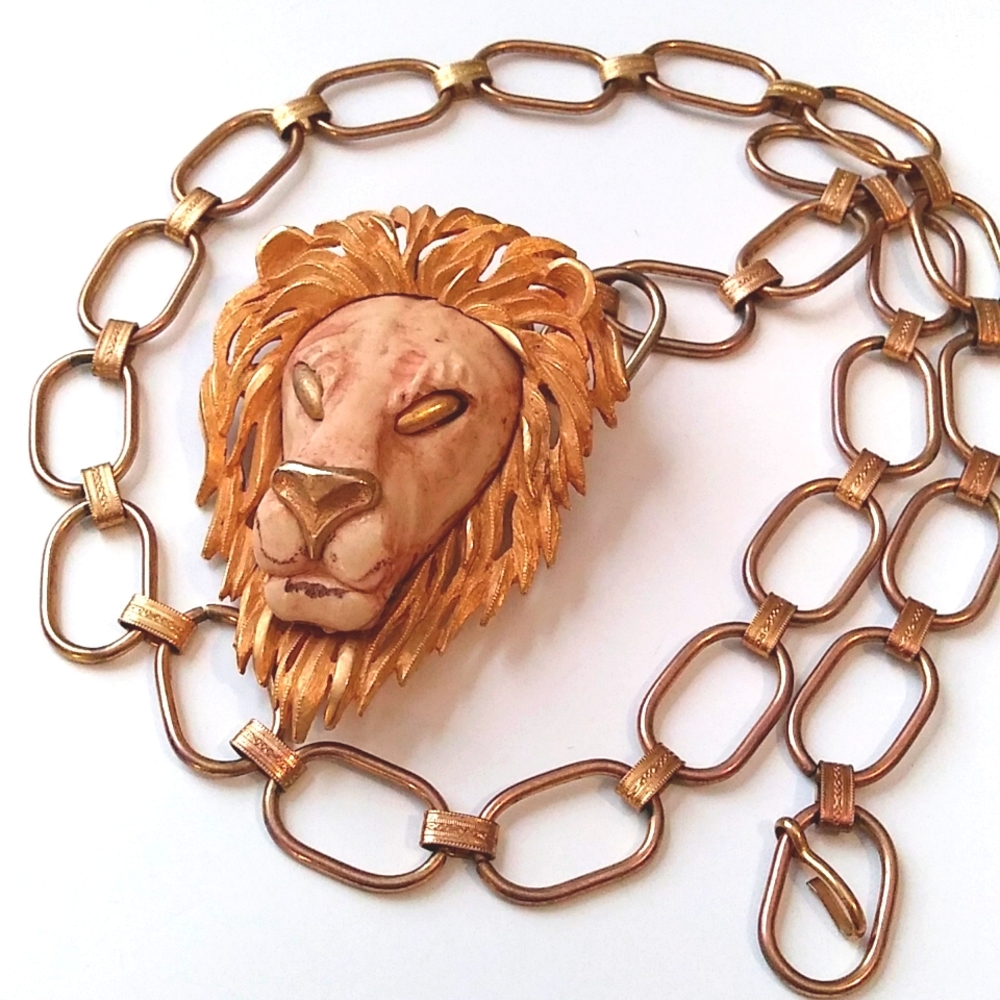 Vintage Luca Razza Lion Head Chain Belt - Gem